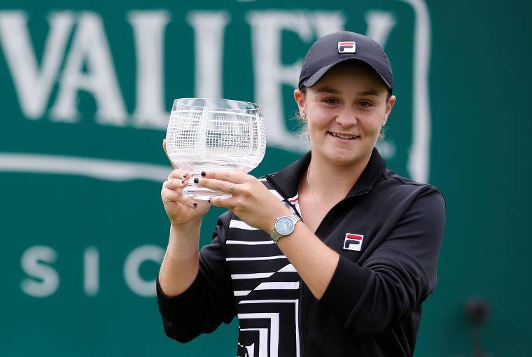 Kadınlarda tenisinin yeni bir numarası Avustralyalı Ashleigh Barty ...