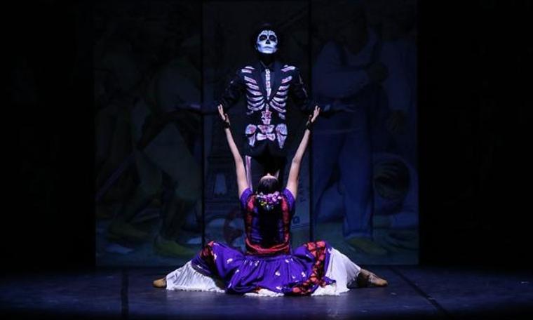 Bodrum ve bale... - Son Dakika Kültür-Sanat Haberleri | Cumhuriyet