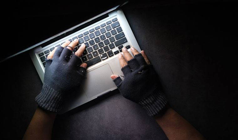 Twitter, Minecraft, Apple ve daha fazlası: Birçok şirket, yeni güvenlik ...