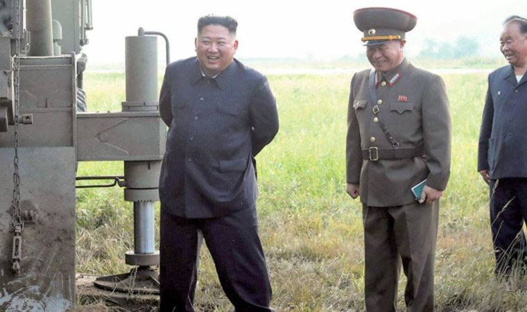 Kuzey Kore'de en güçlü ikinci askeri yetkili Pak Jong-Chon görevinden ...