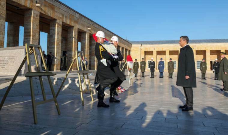 İsmet İnönü, 50’nci ölüm yıl dönümünde Anıtkabir’de anıldı - Son Dakika ...