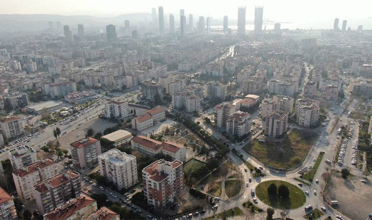 İzmir depreminde ağır hasar alan binaların yıkımı tamamlandı - Son ...