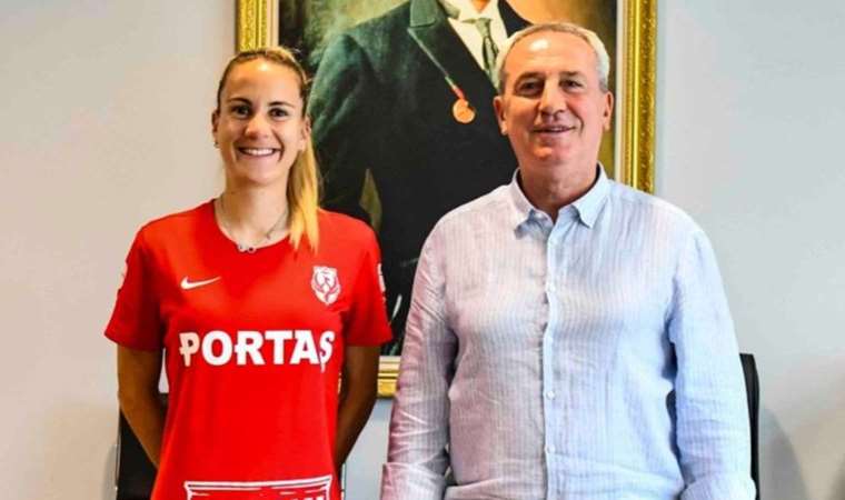 FOMGET Karadağlı futbolcu Sladjana Bulatovic'i transfer etti - Son ...