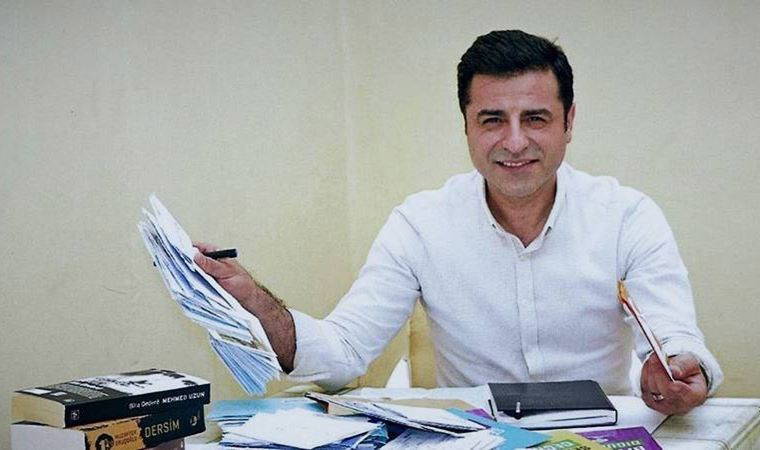 Selahattin Demirtaş'tan 'çağrı metni' - Son Dakika Siyaset Haberleri ...