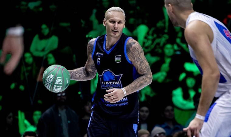 Janis Timma kimdir, nereli? Eski Darüşşafaka'lı basketbolcu Janis Timma ...
