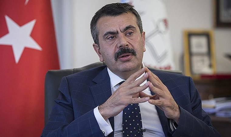 Bakan Tekin canlı yayında açıkladı: Yeni yasa yolda, öğretmene şiddette ...