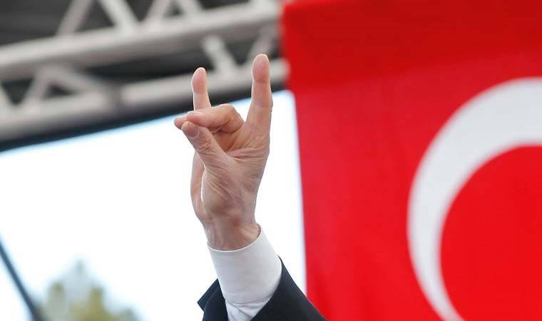 Bozkurt işareti anlamı nedir? Bozkurt işareti neden gündem oldu ...