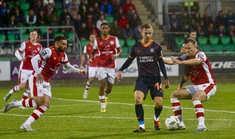 İrlanda'da sessiz gece: Başakşehir, turu İstanbul'a bıraktı! - Son ...