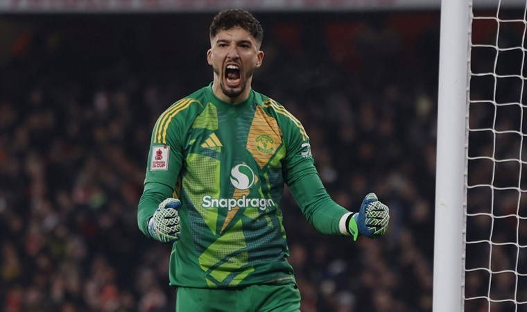 Altay Bayındır penaltı kurtardı: Manchester United, Arsenal'i kupa ...