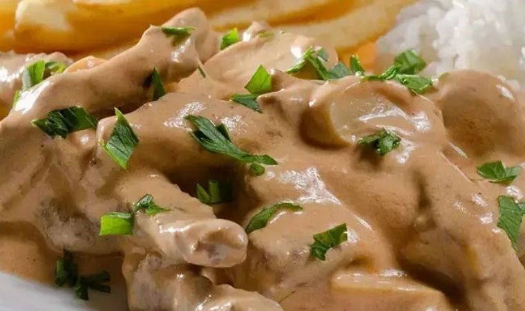 Rus mutfağından tavuk stroganoff tarifi - Son Dakika Gurme Haberleri ...