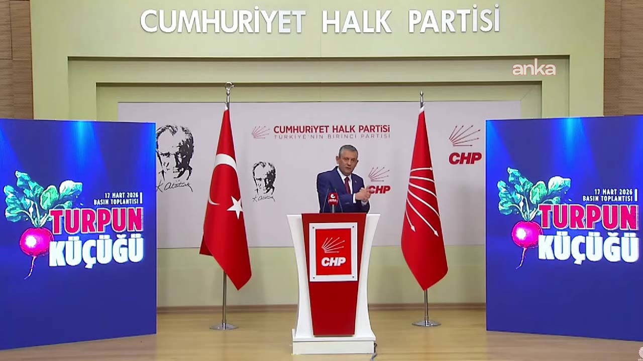 Özgür Özel tek tek gösterdi: Akın Gürlek'in tapuları saymakla bitmedi ...
