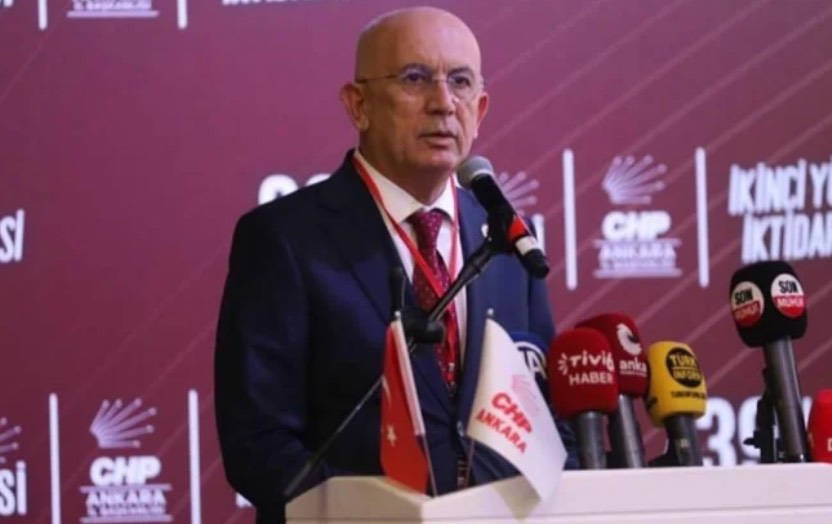 CHP 39. Olağan Ankara İl Kongresinde Ümit Erkol, 418 oy alarak yeniden ...